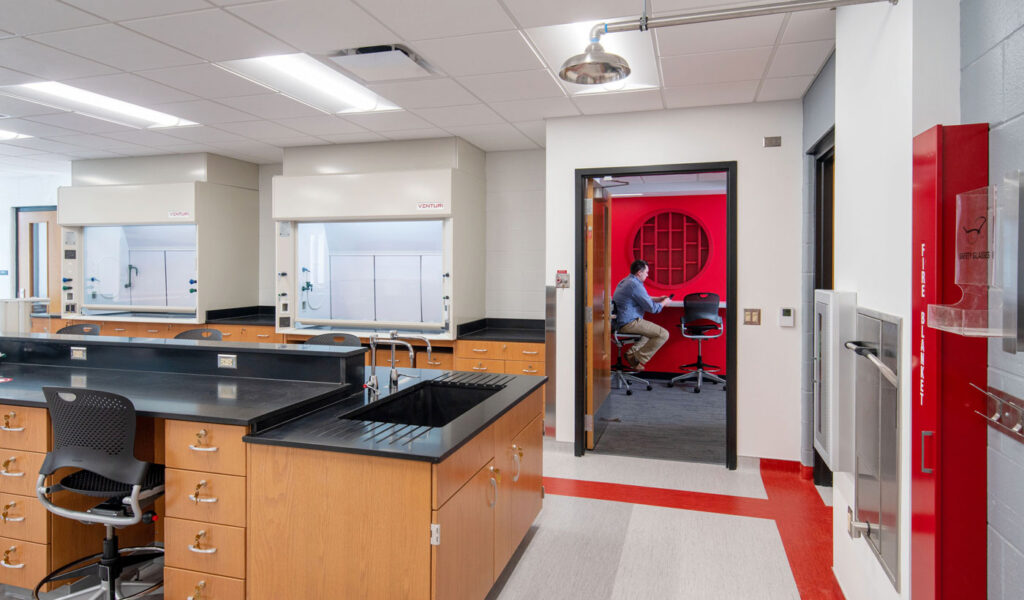 Conard Hall Lab Renovation - Hasenstab Architects | Organic Chemistry ...