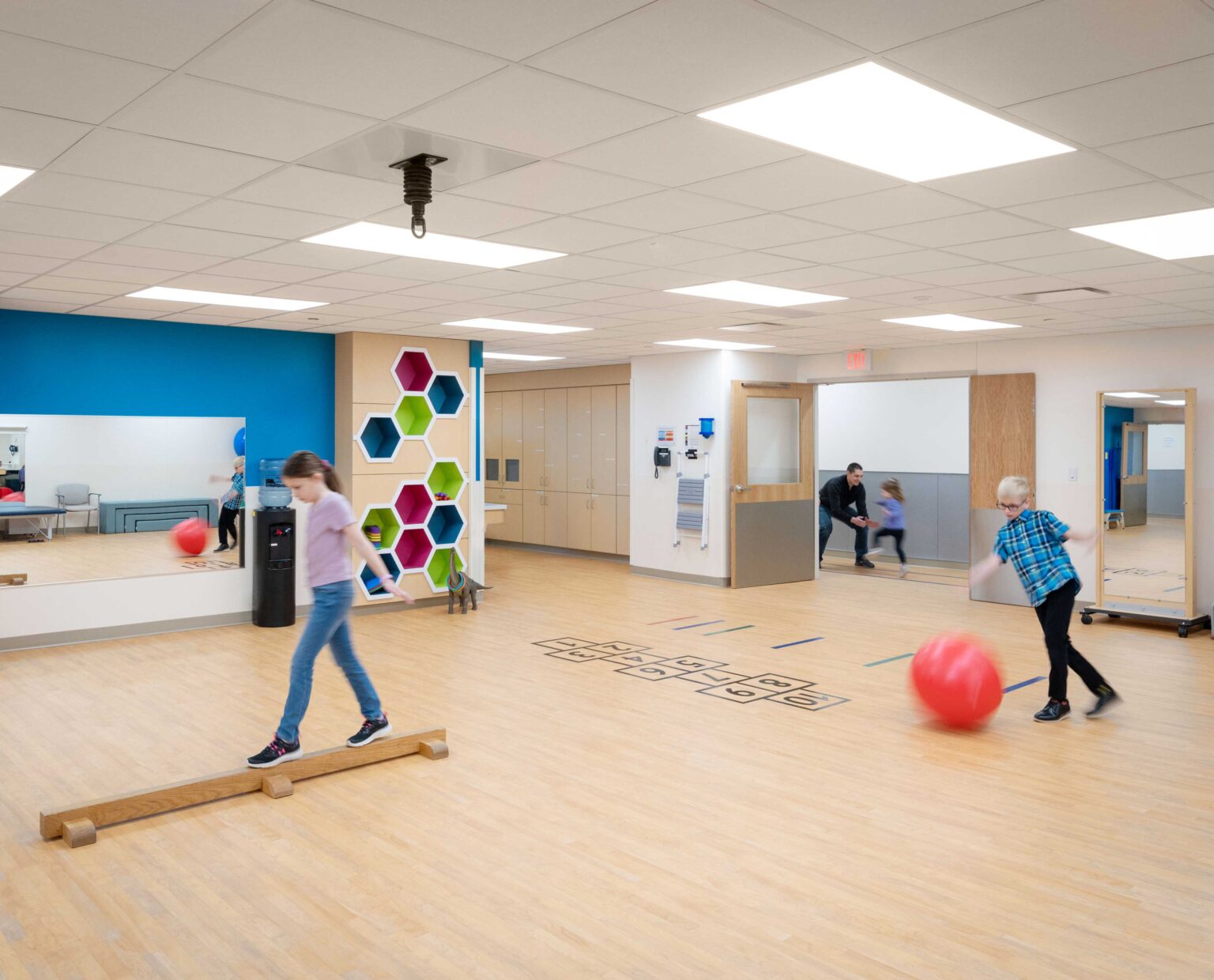 Outpatient Rehabilitation & Lobby Renovation - Hasenstab Architects ...